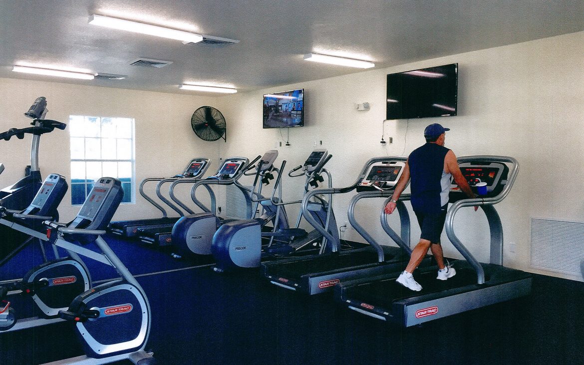 Cross Creek RV Resort is rated among South Florida's finest.