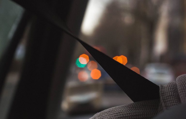 7 Ways To Stay Safe On The Road With The Following Practical Tips